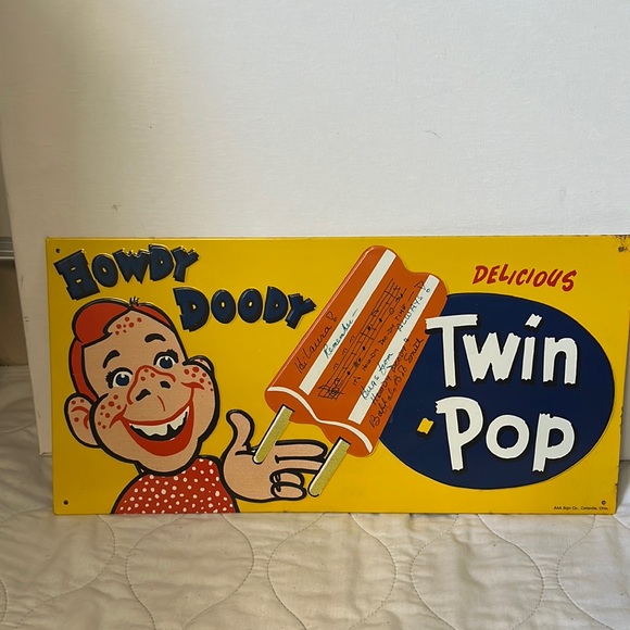 AAA Sign Co. | Wall Decor | Vintage Signed Signature Howdy Doody ...
